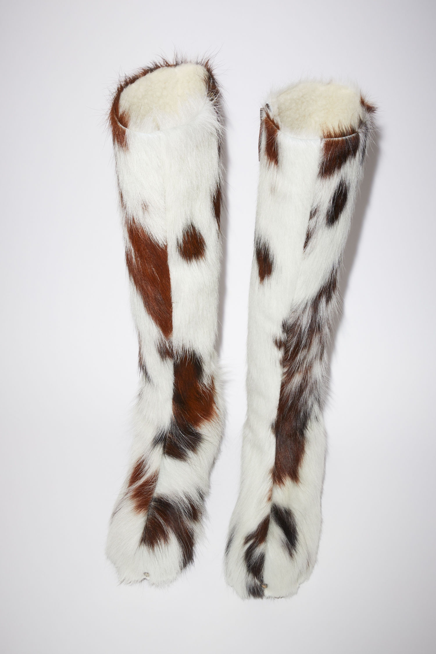 Acne Studios Studded fur boots - Multi brown | REVERSIBLE