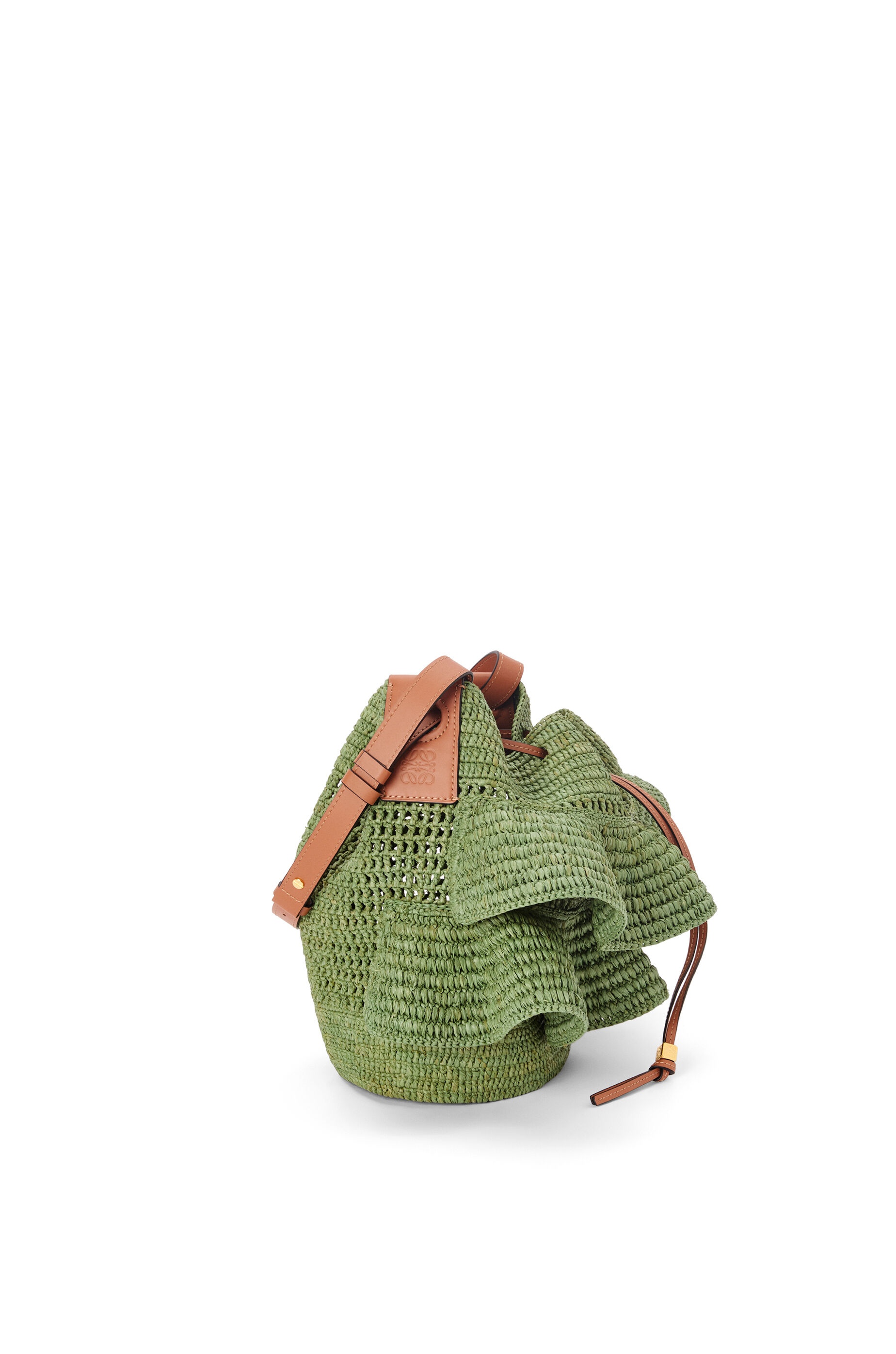 Loewe Balloon Ruffles bag in raffia and calfskin | REVERSIBLE