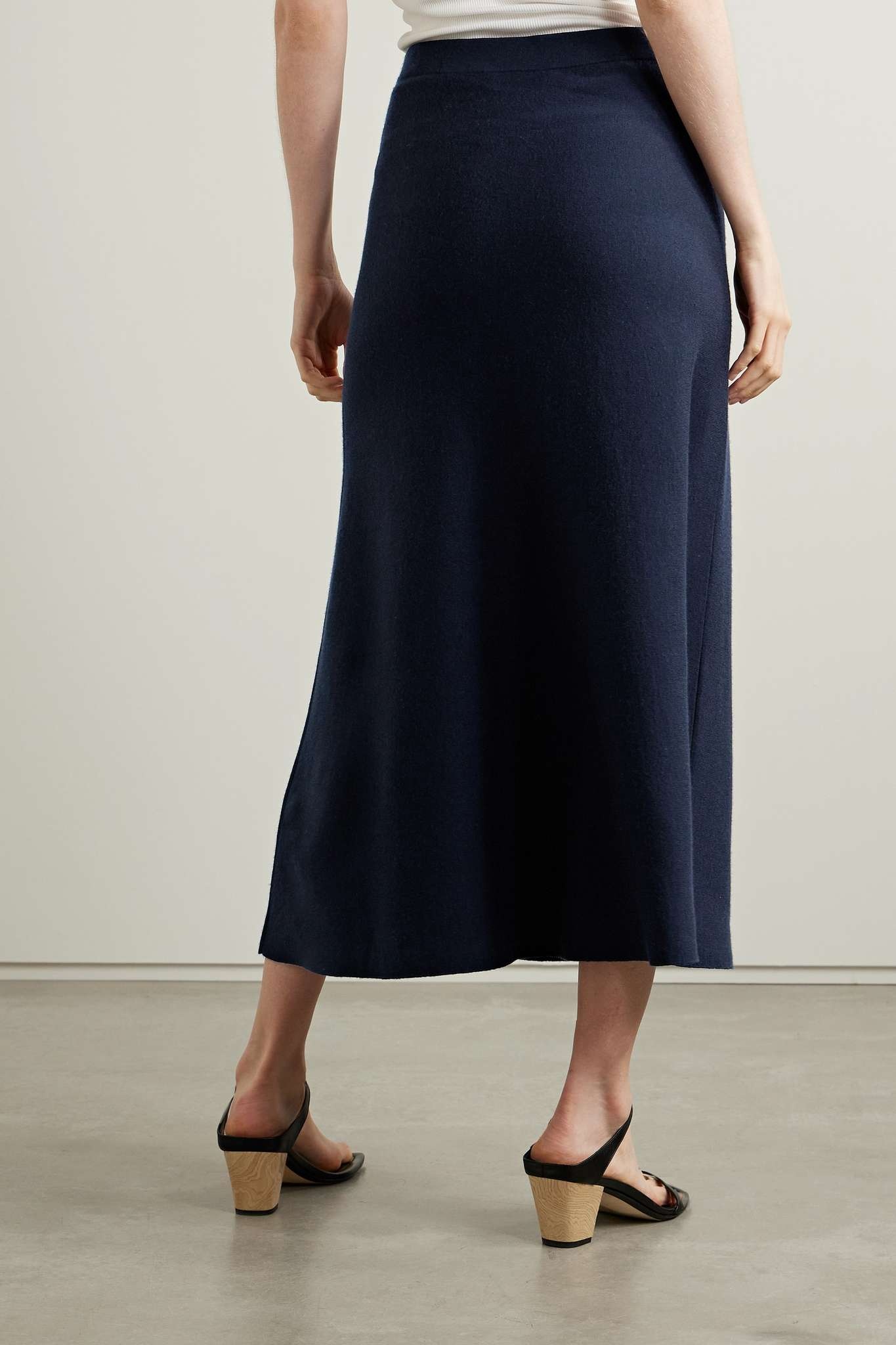 GABRIELA HEARST Freddie wool, cashmere and silk-blend midi skirt ...