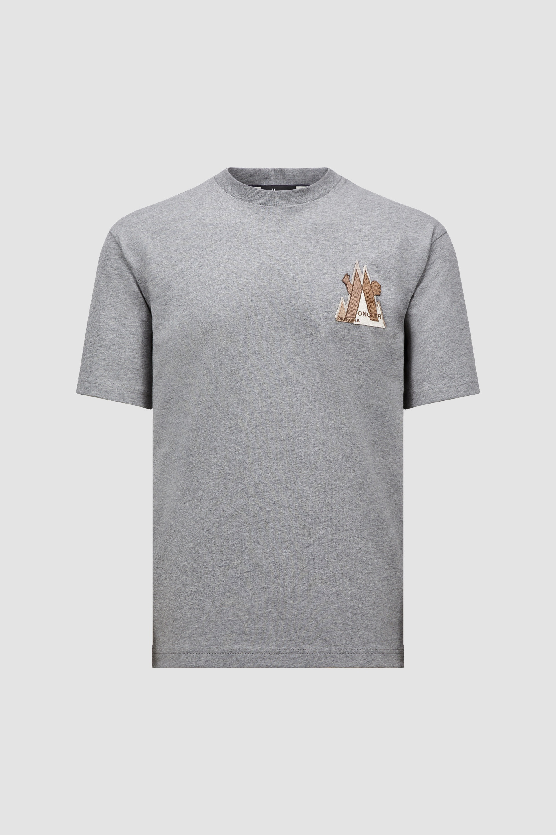 Moncler mountain logo t shirt store