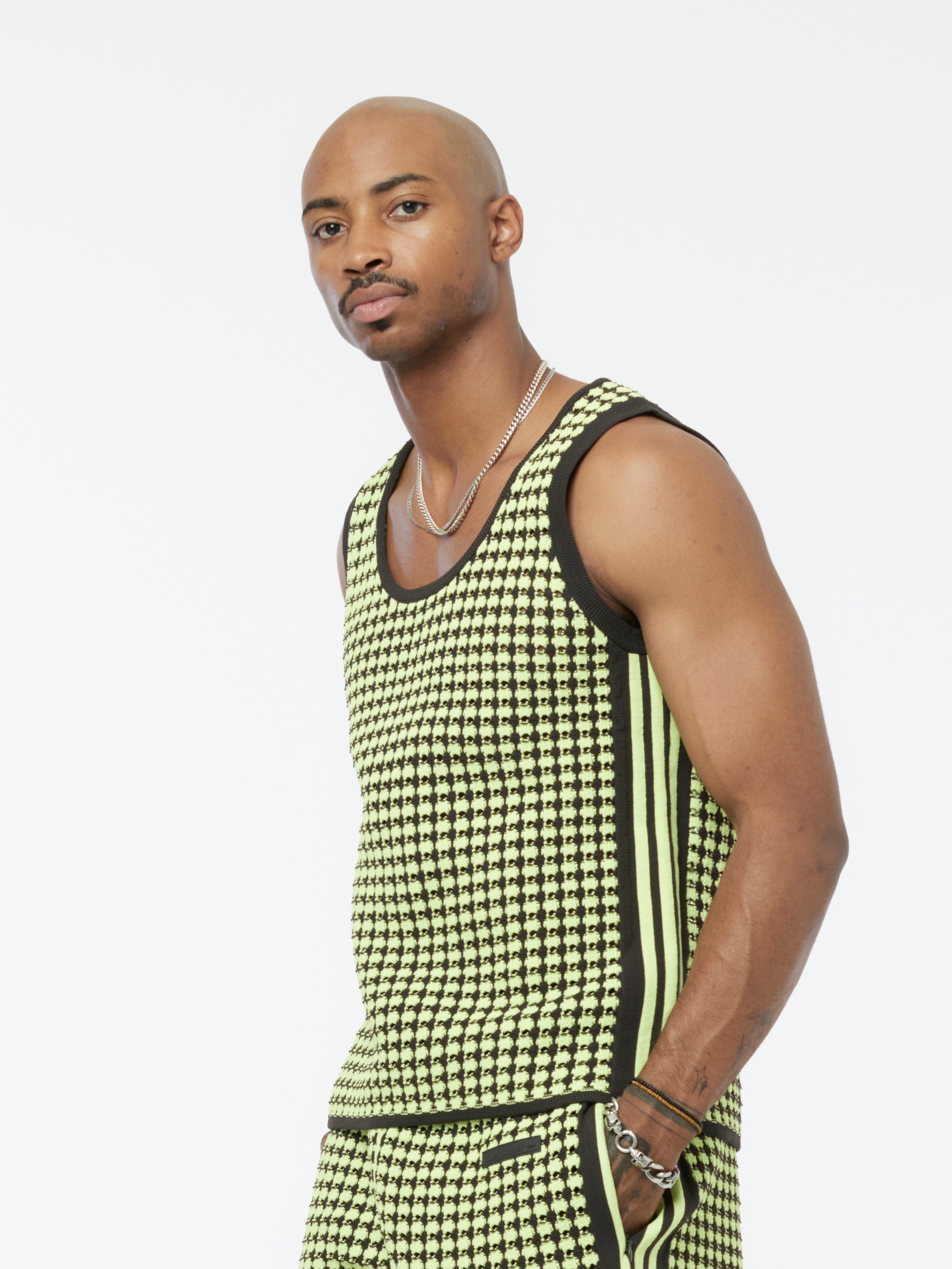 adidas WB CROCHET VEST (SEMI FROZEN YELLOW/NIGHT BROWN) | REVERSIBLE