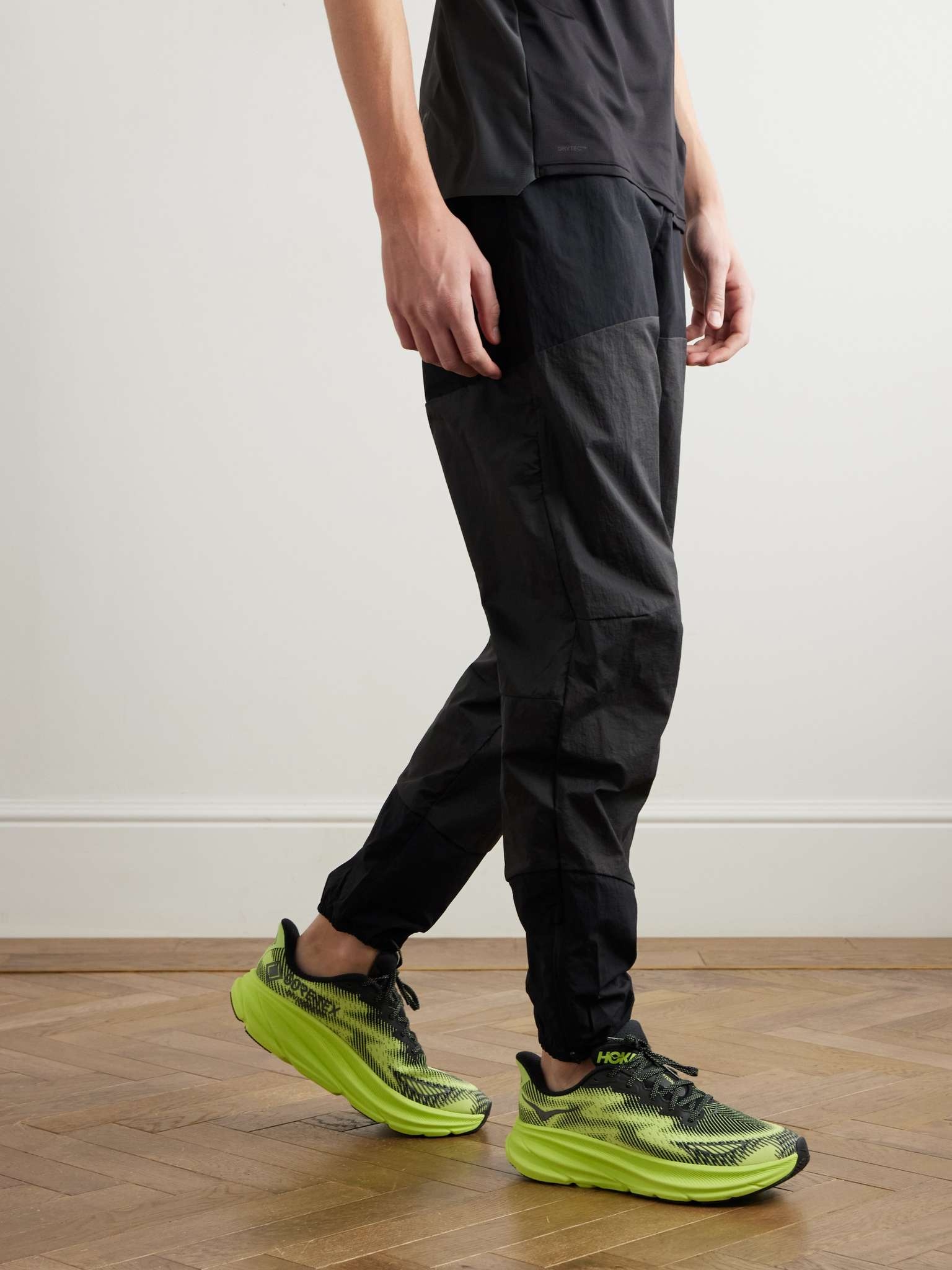 HOKA ONE ONE Clifton 9 GTX TS Rubber-Trimmed Mesh Sneakers | REVERSIBLE