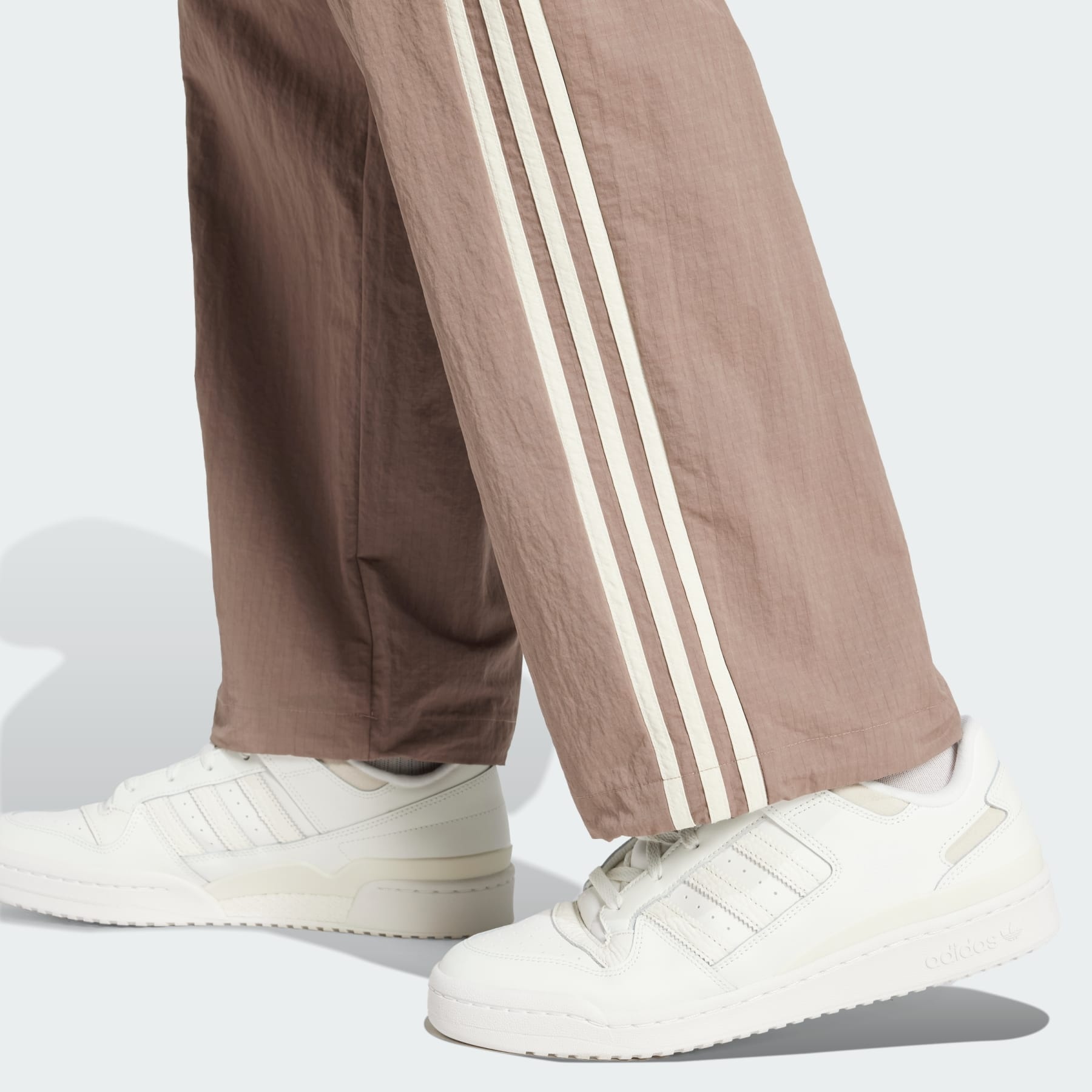 adidas Adicolor Classics 3-Stripes Cargo Pants | REVERSIBLE