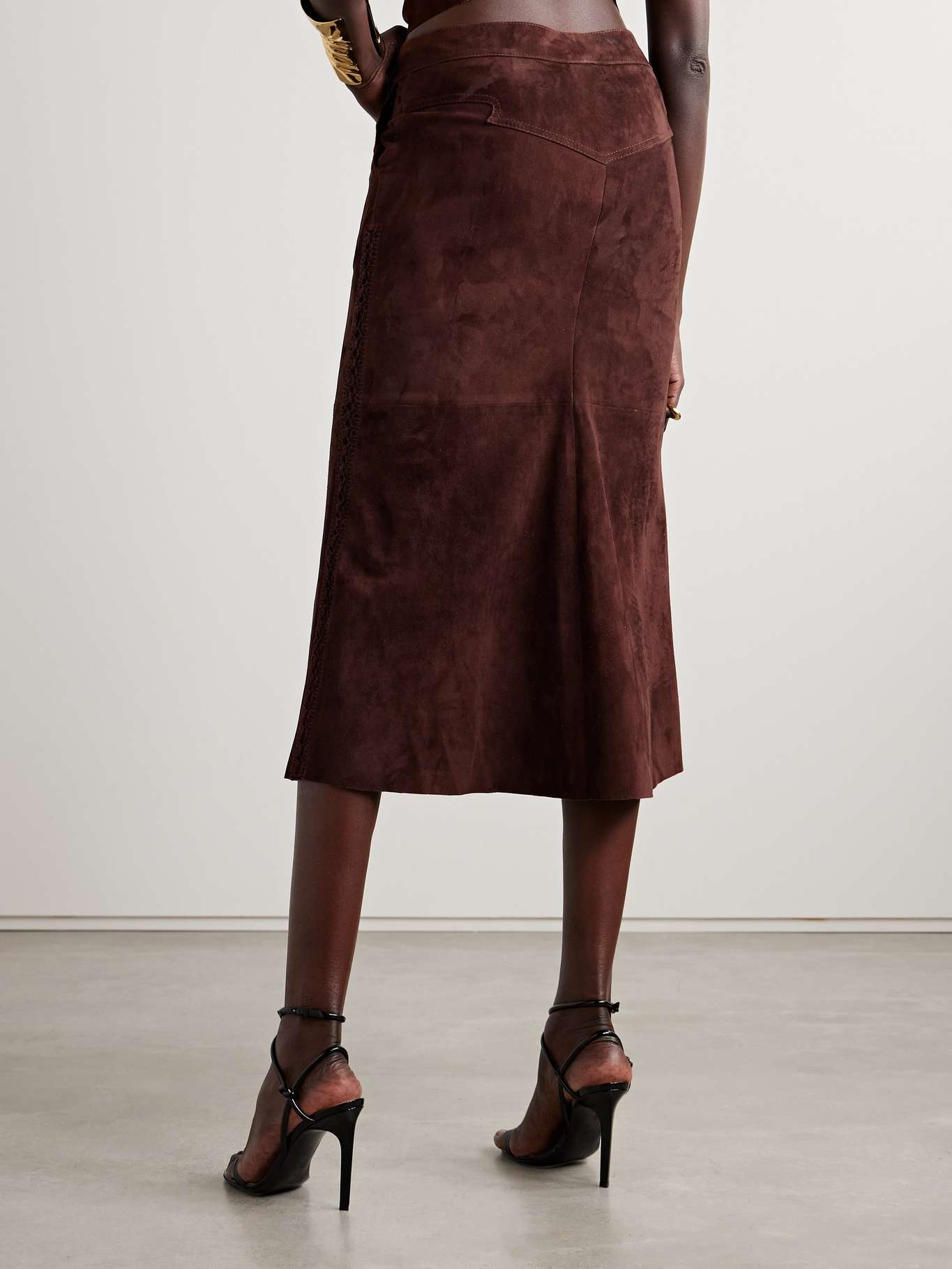 Johanna Ortiz El Buque crochet-trimmed suede midi skirt Chocolate ...