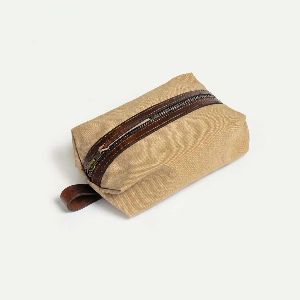 Bleu de Chauffe ZAZOU TOILETRY CASE - WHEAT STONEWASHED | REVERSIBLE