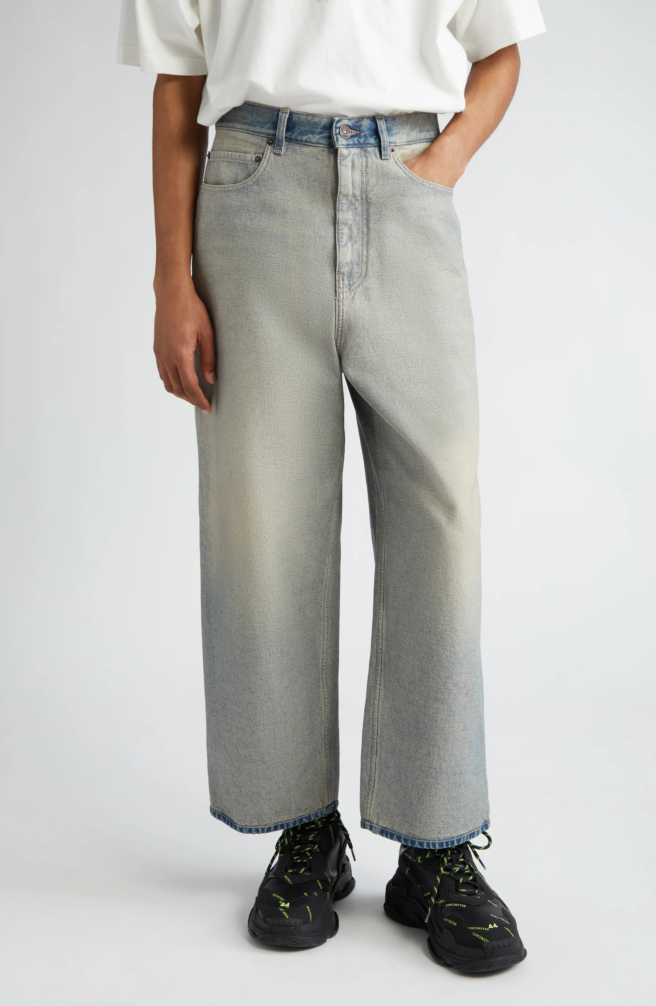 BALENCIAGA Inside Out Nonstretch Denim Baggy Jeans BALENCIAGA Inside Out Nonstretch Denim Baggy Jeans