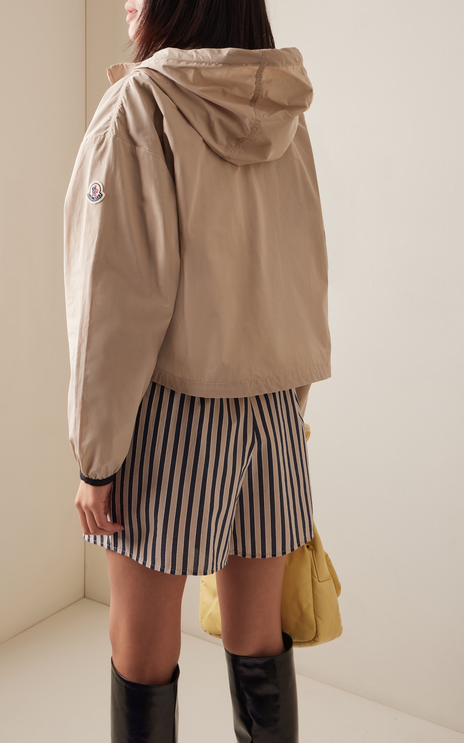 Moncler Leda Cropped Tech-Poplin Parka Jacket neutral | REVERSIBLE