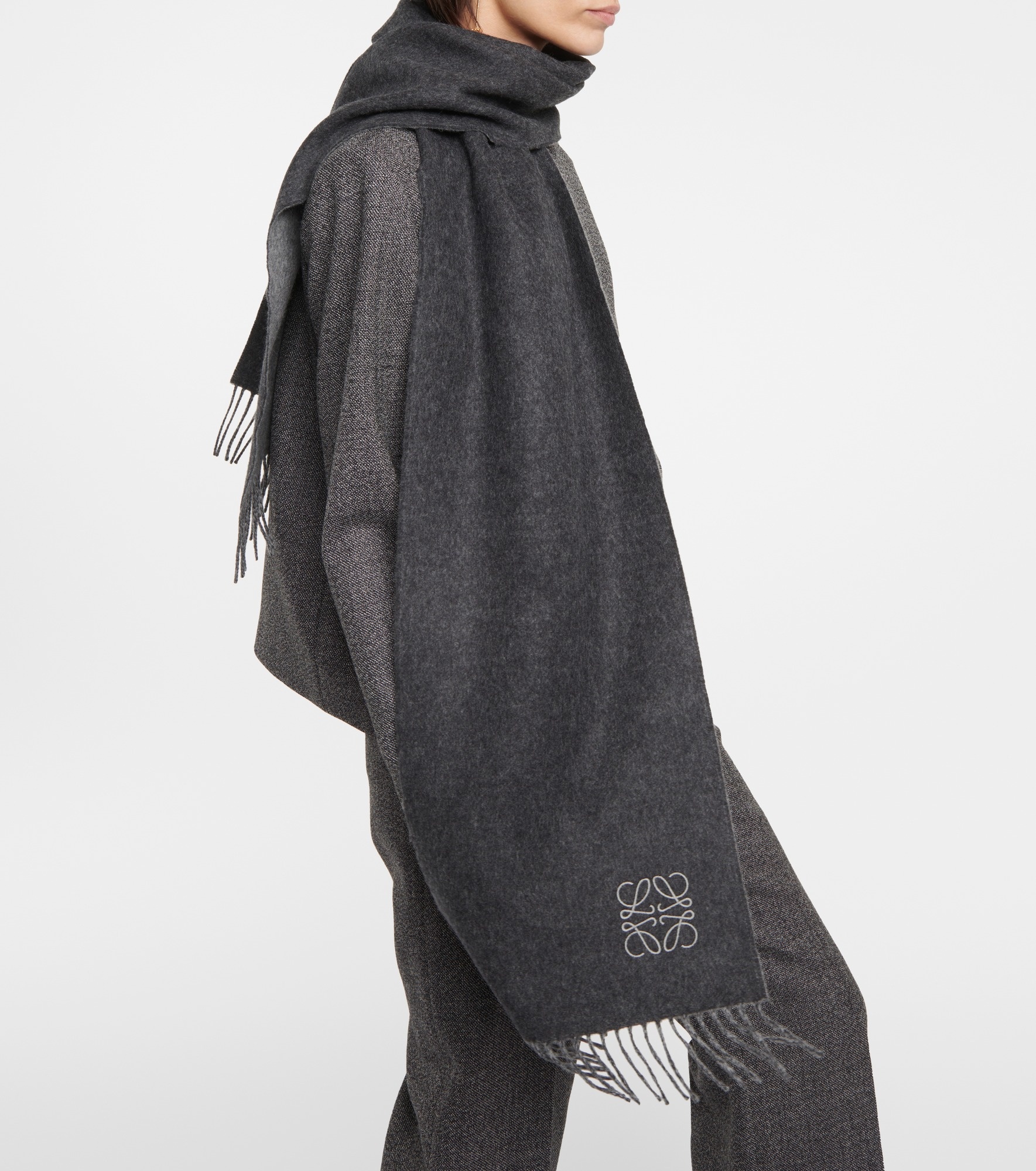Loewe Wool and cashmere scarf | REVERSIBLE