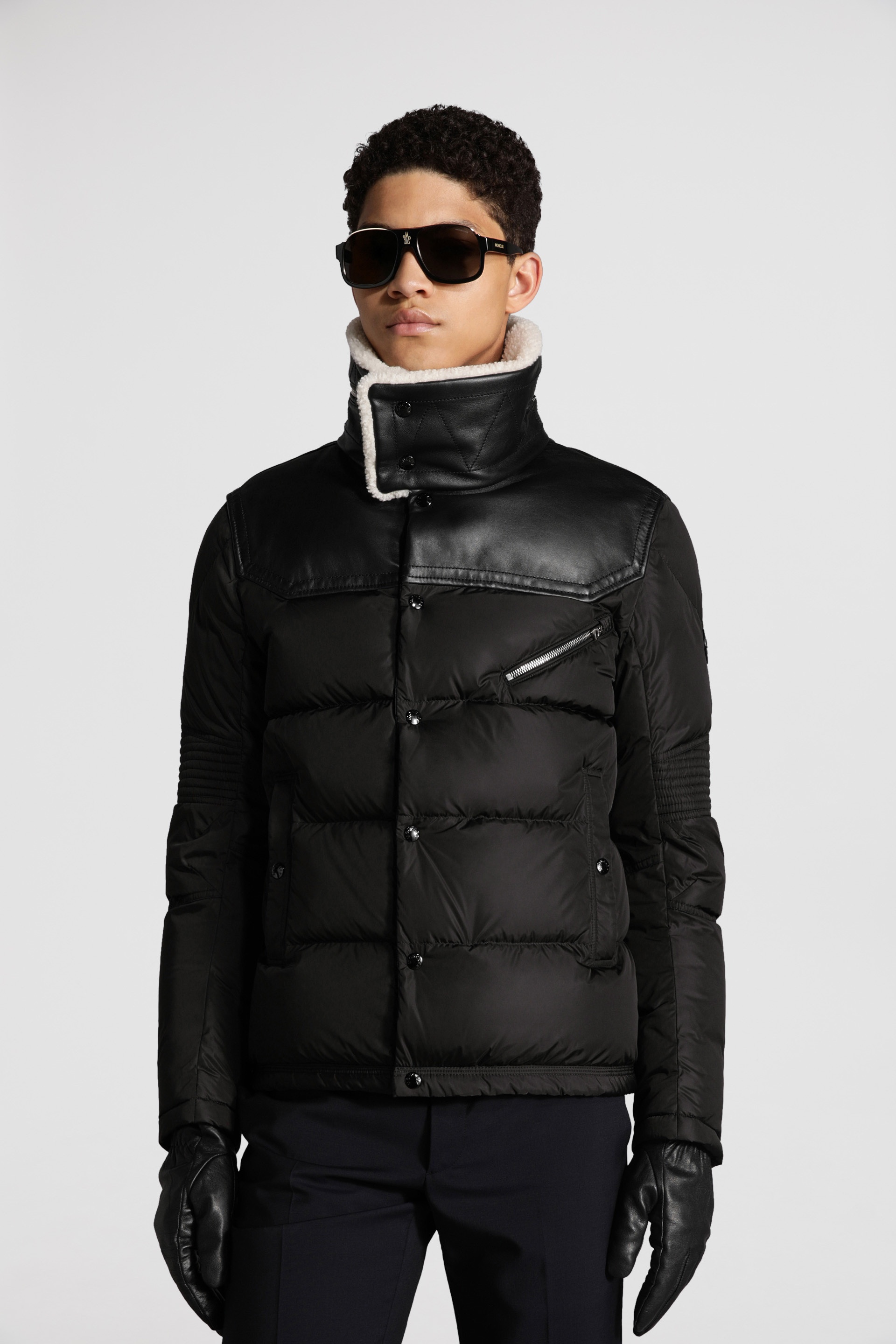 Moncler Leo Short Down Jacket REVERSIBLE