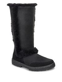 UGG Sundance II Revival boots | REVERSIBLE