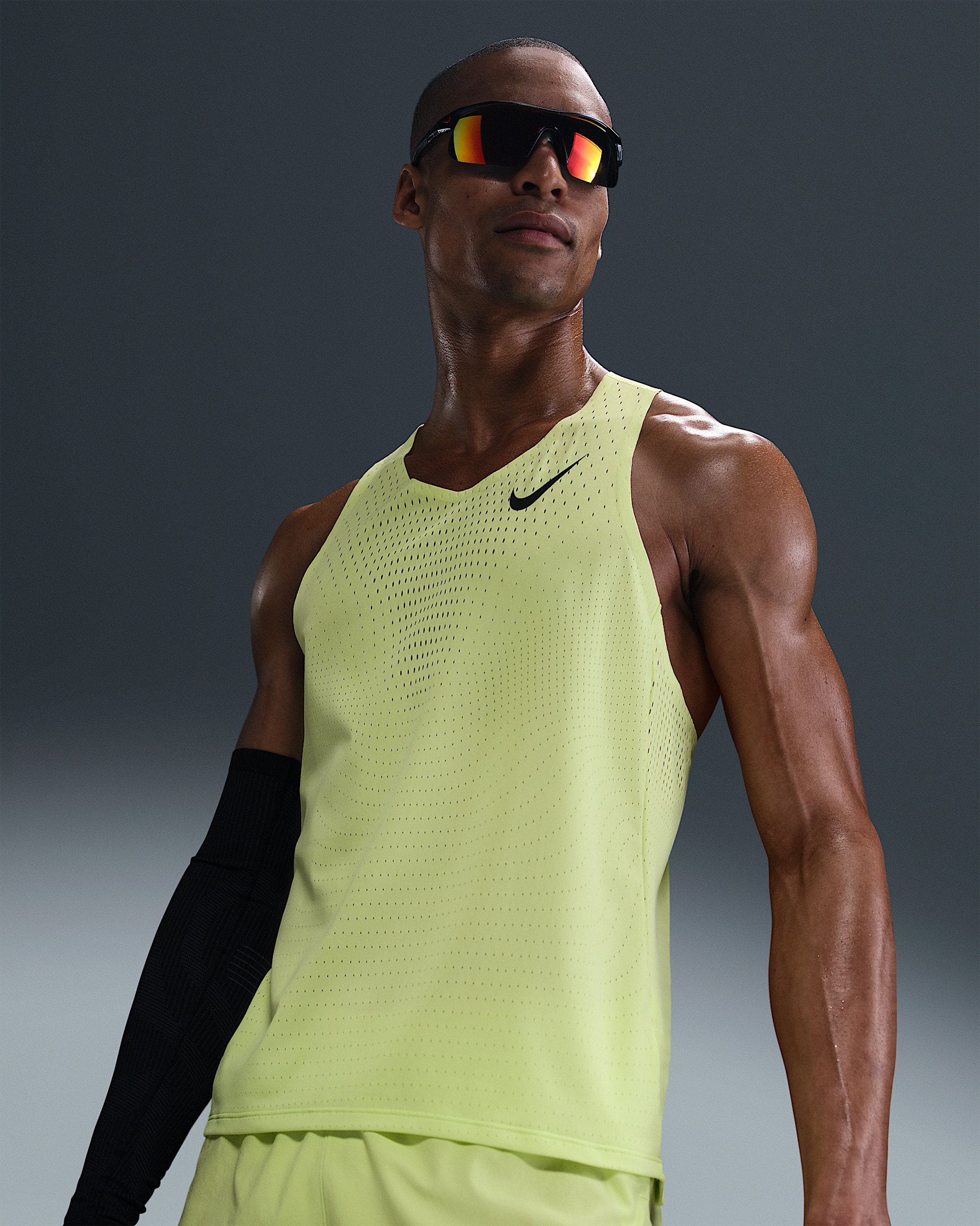 Nike Nike AeroSwift Men's Dri-FIT ADV Running Singlet | REVERSIBLE