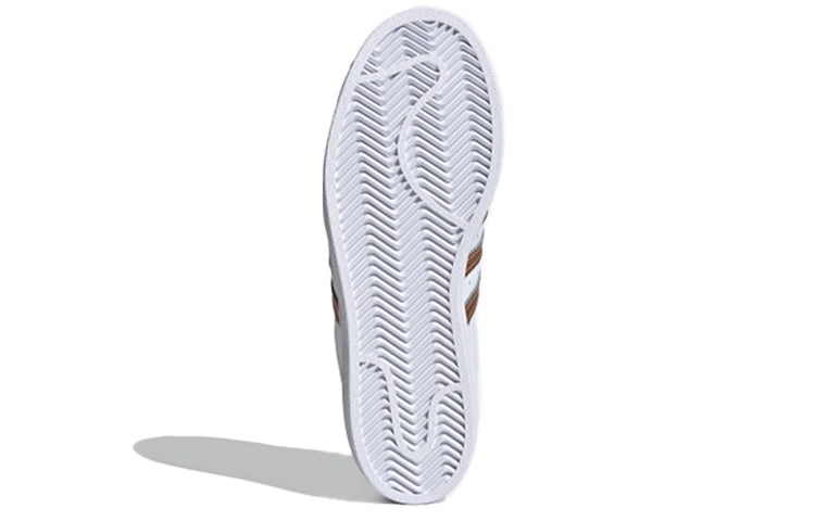adidas (WMNS) adidas Superstar 'White Copper Metallic' FX7484 | REVERSIBLE