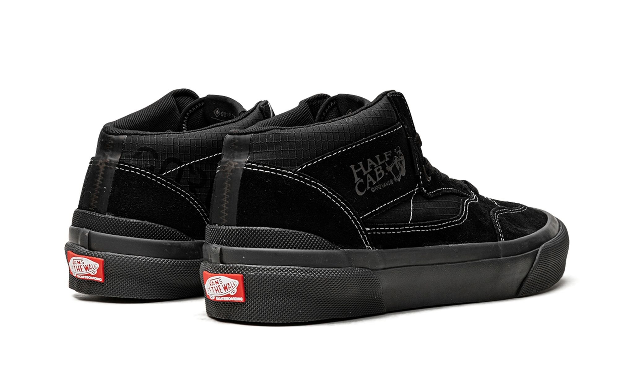 Vans Skate Half Cab Gore-Tex "Triple Black" | REVERSIBLE