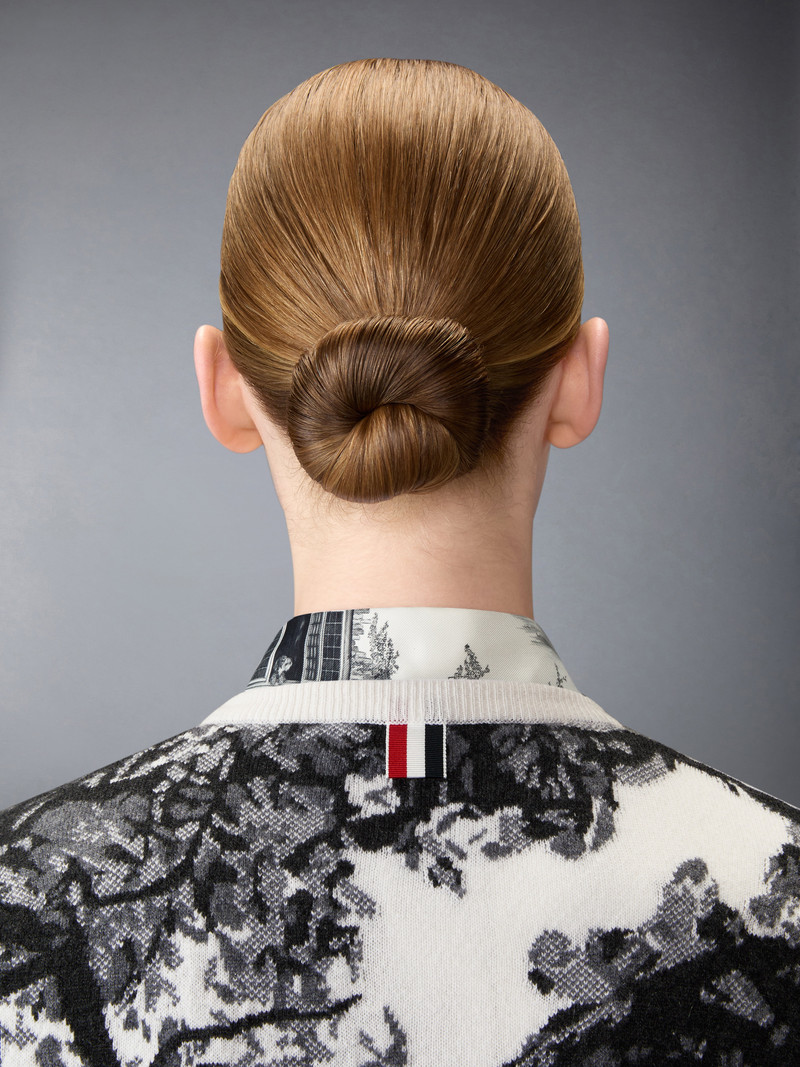 Thom Browne CASHMERE JERSEY INTARSIA HECTOR TOILE CARDIGAN | REVERSIBLE