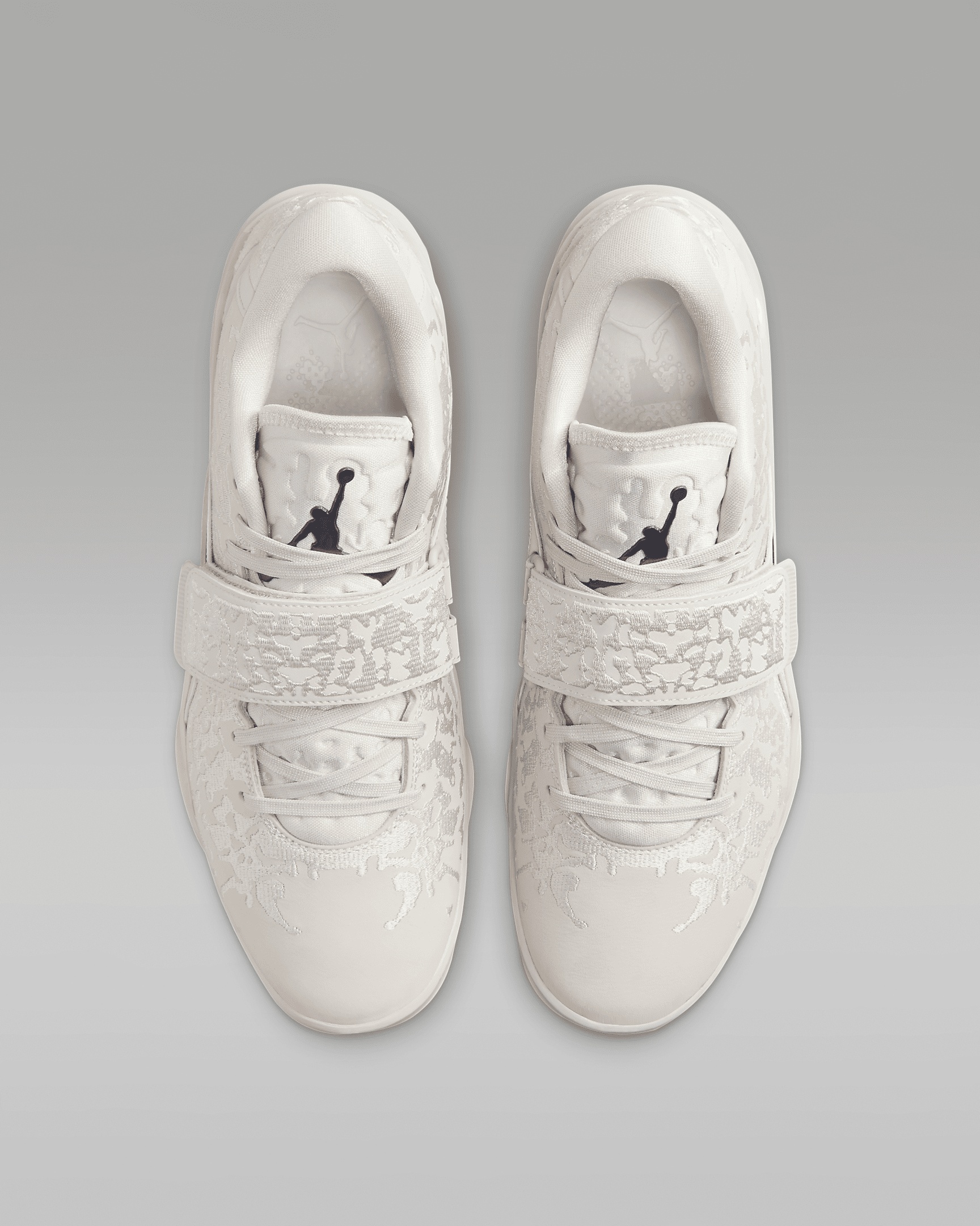 Jordan Zion 3 M.U.D. "Light Bone" SE Basketball Shoes | REVERSIBLE
