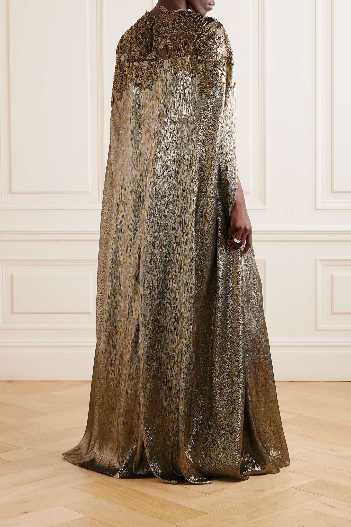 Oscar de la Renta Cape-effect embellished embroidered tulle-trimmed ...