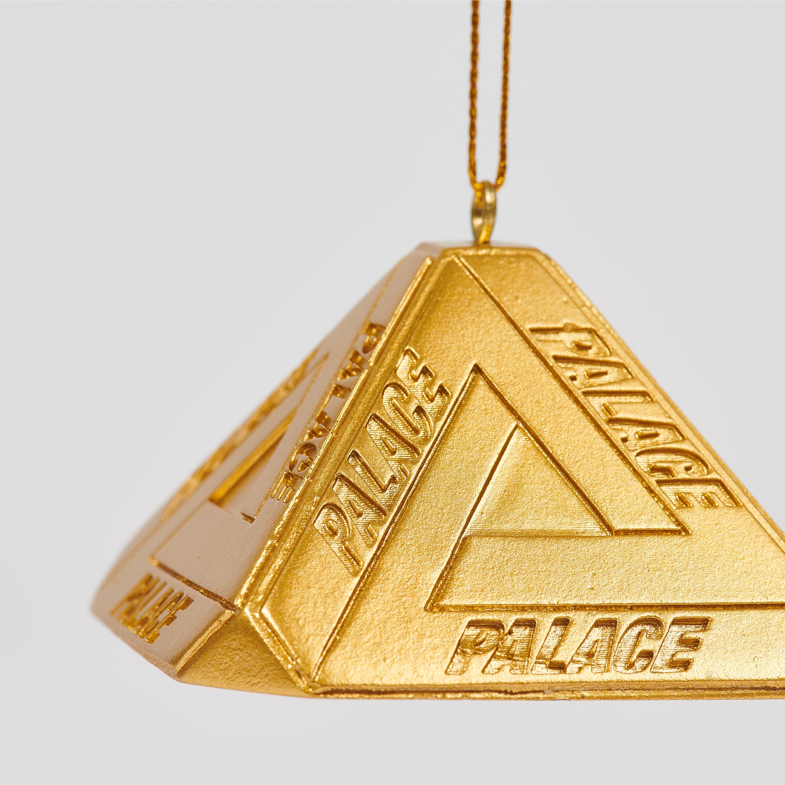 PALACE PALACE 3D TRI-FERG BAUBLE GOLD | REVERSIBLE